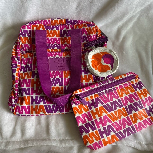 ALOHA Collection | Bags | Nwt Aloha Collection X Hawaiian Airlines ...